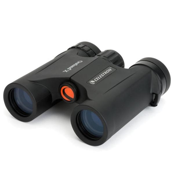 セレストロン Outland X（アウトランド エックス） 8x25 ダハプリズム双眼鏡 CE-BBOX-71340 ・観る楽しさを広げる、軽快で高品位な双眼鏡・マルチコーティングされた光学系と、防水・防曇仕様で屋内だけでなく屋外での使用も...