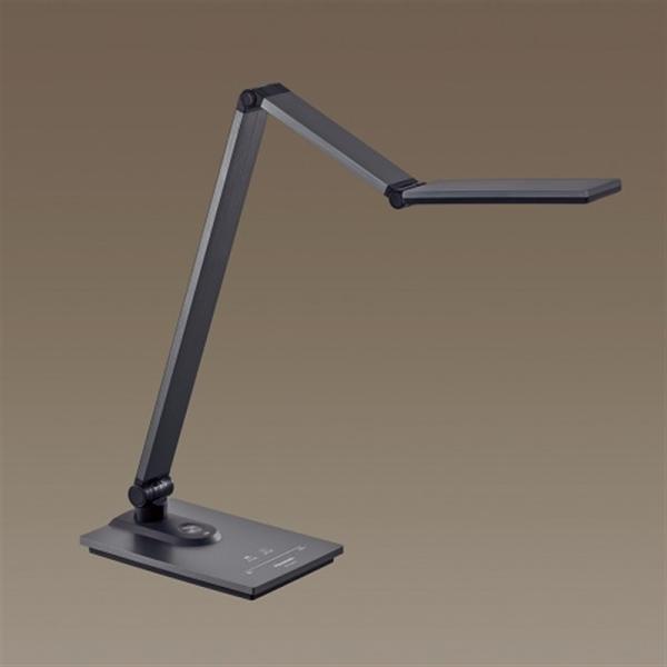 【発売日：2021年06月18日】Panasonic（パナソニック） ＬＥＤデスクスタンド SQ-LD560-K ダークグレーメタリックお取寄せの場合の納期目安：5月中旬以降（4/9現在）・特許「パソコンくっきり光」新搭載。・デスクワークも...