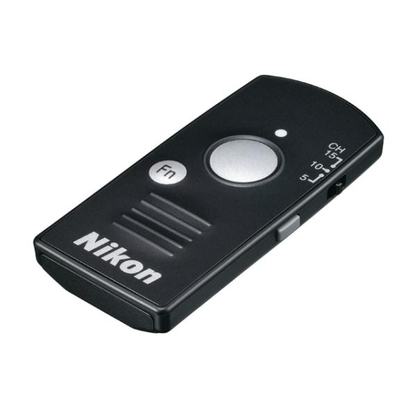 【発売日：2012年12月01日】Nikon（ニコン） ワイヤレスリモートコントローラー WR-T10 お取寄せの場合の納期目安：2月中旬以降（1/9現在）・送受信間に遮蔽物があっても快適なリモコン撮影が可能・ワイヤレスリモートコントローラ...