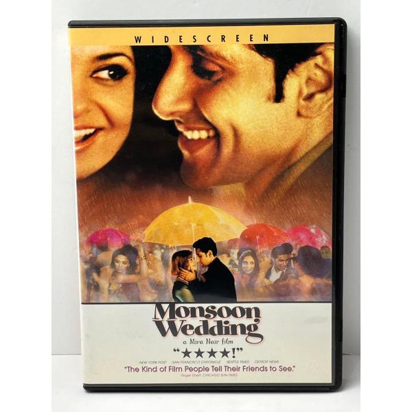 Monsoon Wedding"The Kind of Film People Tell Their Friends to See."The rain is coming - and so is the extended family in...
