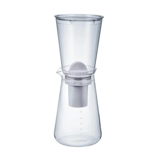 「商品情報」-「主な仕様」◆残留塩素やカルキ臭だけでなく、ミネラル分（カルシウムやマグネシウム）を軽減することにより、水を軟水化することが出来ます。◆水はコーヒーやお茶を淹れるための大切な抽出要素のひとつなので、コーヒーやお茶本来の味をお愉...