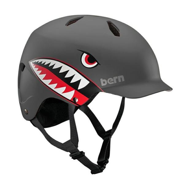 人気モデルのフォルムをそままスケールダウンさせたBANDITO（バンディート）。軽量・耐衝撃性に優れたbern独自のテクノロジーはジュニア用でも健在。後頭部にはアジャスターを装備しているため、成長の早い年頃には嬉しい仕様です。大人顔負けのカ...