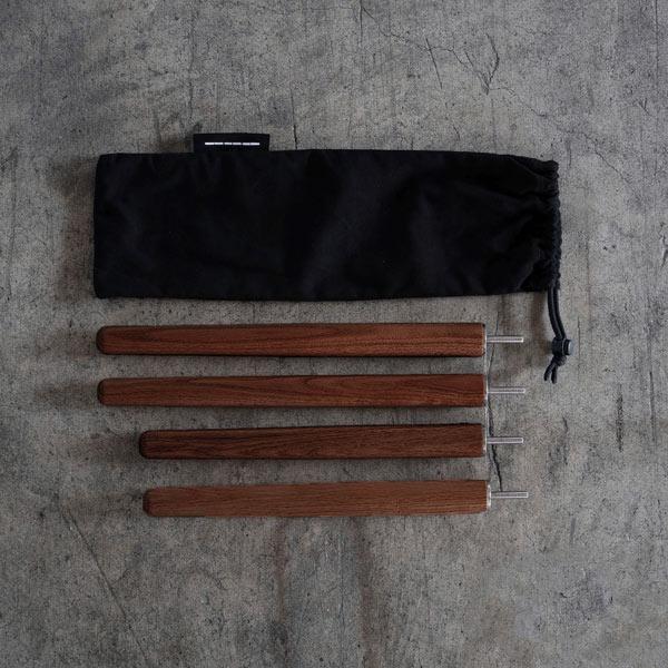 この商品はグランドチェアミドルハイキット（脚のみ）になります。レギュラーの高さのものをミドルハイにするためのキットになります。このキットを取り付けると8cm高くなります。サイズ：（キット取り付け時）W735 x D780 x H835 SH...