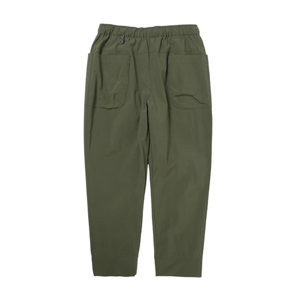 ■specifications・ユニセックス・防風、撥水、通気、透湿、速乾、ストレッチ・通気度12.1 cm /cm /s・防風性と通気性のバランスが良く蒸れにくい・ウェストストレッチ＋サイズ調節ストレッチドローコード・二つに仕切られた大き...