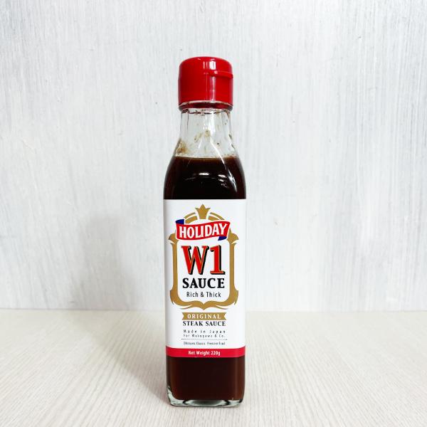 商品名：W1 ステーキ ソース内容量：220g賞味期限：製造日より360日保存方法：直射日光を避け常温で保存 ※開封後要冷蔵原材料：醸造酢（国内製造）、トマトペースト、デーツピューレ、砂糖、食塩、香辛料／増粘剤（加工デンプン、増粘多糖類）、...