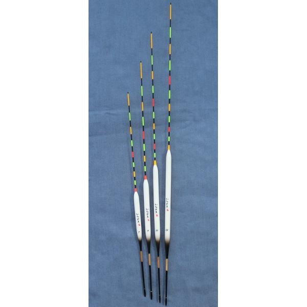 羽根６mm径のボディ＋竹足で、オモリ負荷を重視した盛期や野べらにも対応が出来る設計の浮子になっております。元径１．４mmのパイプトップも、デカエサやマッシュポテトをもたせるのに貢献しており、繊細なだけでなく、大技、力技の釣りも出来る浮子です...
