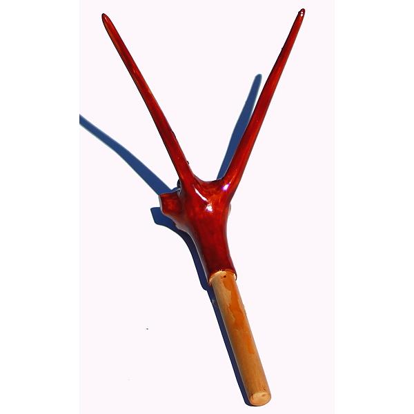 つつじで作られた竿頭　特大型です。大きなサイズで、Vの字は長さ７.５cmで、Vの先端の間も７.５cmの幅があります。Vの字はほぼ真ん中です。前後１３.０cm、高さ９cm、差込は５.８cmで先端径８．０mm、元径８．６mmで、元面１１．３mm...