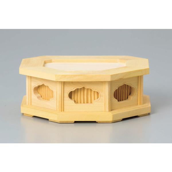 仏像台 仏具 八角仏像台 本柘植 大[大きさ]大：高50×幅143×奥行126ミリ[仕様]本柘植[決済]まことに恐れ入りますが、代金引換でのご購入でのお買い上げは承ることが出来ません。カード決済、もしくは銀行振り込みでご購入お願い申し上げま...