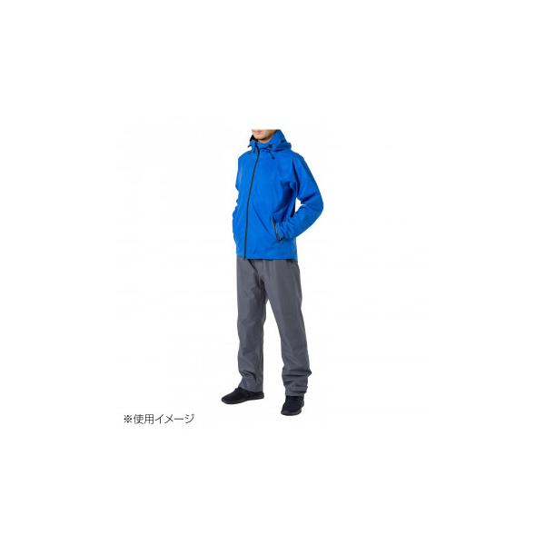 4Wayストレッチ素材の採用により着心地の良さを追求。「雨だから着る」そんな従来の概念を覆すべく生まれた次世代レインウェアです。