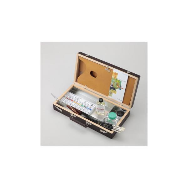 あこがれの油絵具セットといえば「木箱セット」。油絵を描くときに必要な道具類が一式揃っていますので、キャンバスを用意すればすぐに描き始められるセットです。初めての方も簡単にスタートできる手引きも入っています。