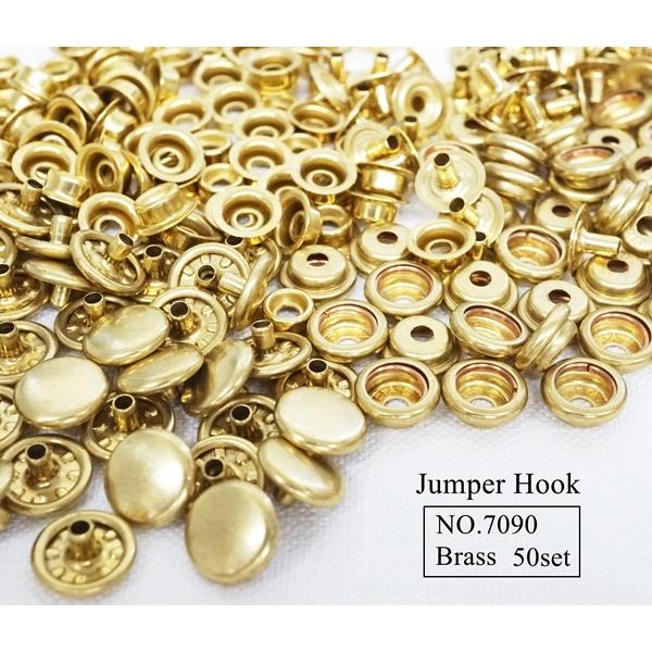 〇素材　真鍮〇カラー　真鍮色(生地色)〇サイズ　頭: 直径9.6mm 足3mm- 足: 4.5mm　画像参照〇個数 ４つ組を5０セットNO.7090番の日本製(HATO)のジャンパーホックです。お得な50組セットです。頭径が9.6mmとジャ...