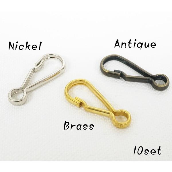 〇素材　真鍮〇カラー　ニッケル、ブラス(真鍮生地)、アンティーク〇サイズ　全長22.5mm 内径3.6mm　(画像を参照)〇個数　１０個ミニナスカンです。キーケスのパーツや小物に最適です。レザークラフト、ハンドメイドにぜひお使い下さいませ。