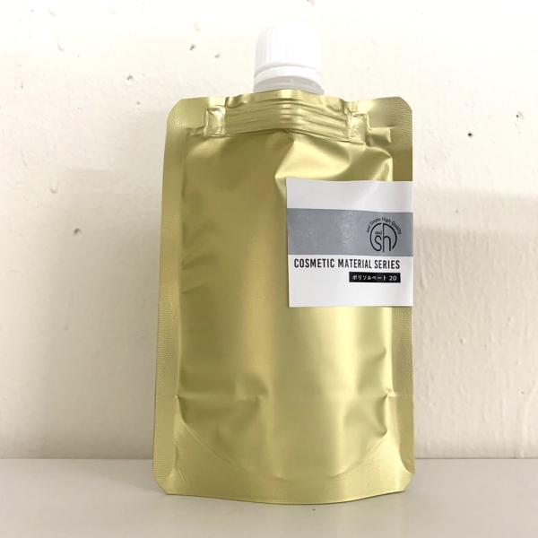 80ml ポリソルベート20は、アルコールを使わずに、水に溶けない精油やフレグランスオイルを簡単に乳化させることができる液体乳化剤です。ココナッツオイル由来の非イオン性界面活性剤となり、ポリソルベート80より親水性が強く、精油の化粧水、アロ...