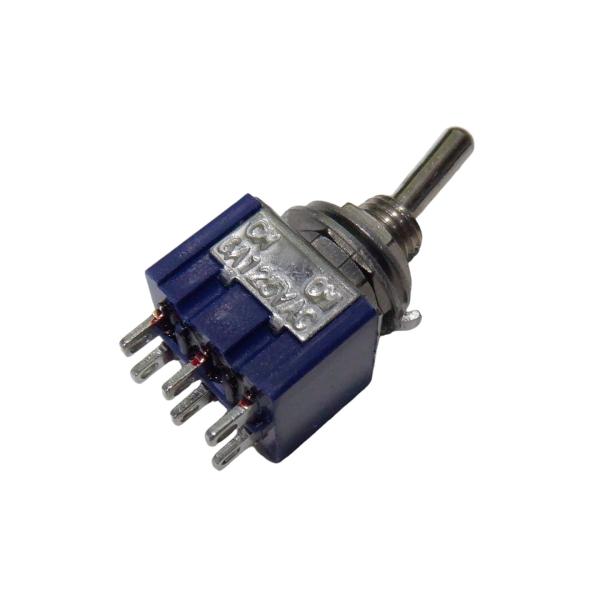 注文数1で1個です。ON-ONタイプのトグルスイッチです。