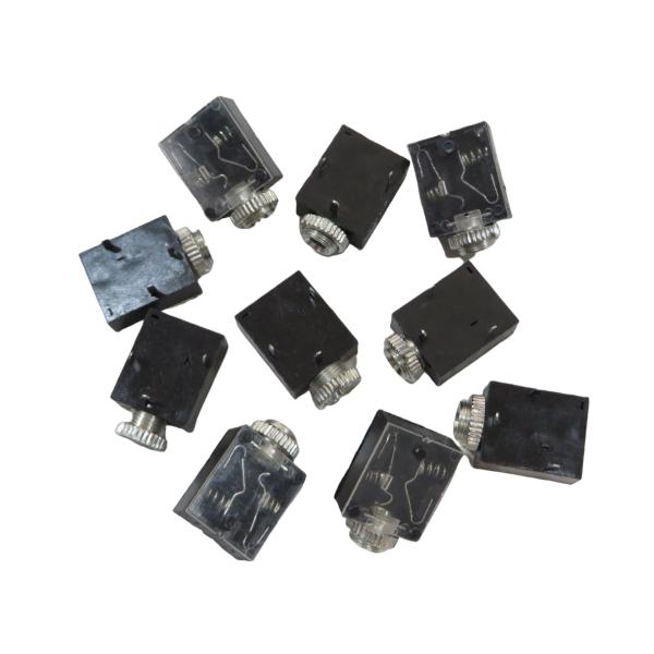 単価は1個あたりです。スピーカー/イヤホン切り替えスイッチ機能無し。