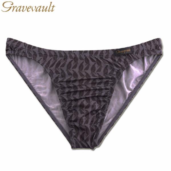 black bird of the crow family, known for taking bright objects back to its nest.小さい光る物を持っていく習性があるといわれるジャックドゥ。色彩感覚に優れ、好奇心...