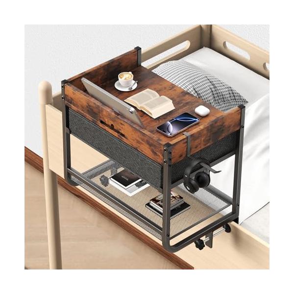 クラシックBlackBrown/二段式/-・Color:BlackBrown・省スペース設計でベッドサイドを最大化本製品は、限られたスペースを効率的に活用するために設計されたベッドサイドシェルフとなります。二段デザインにより、上段には16イ...