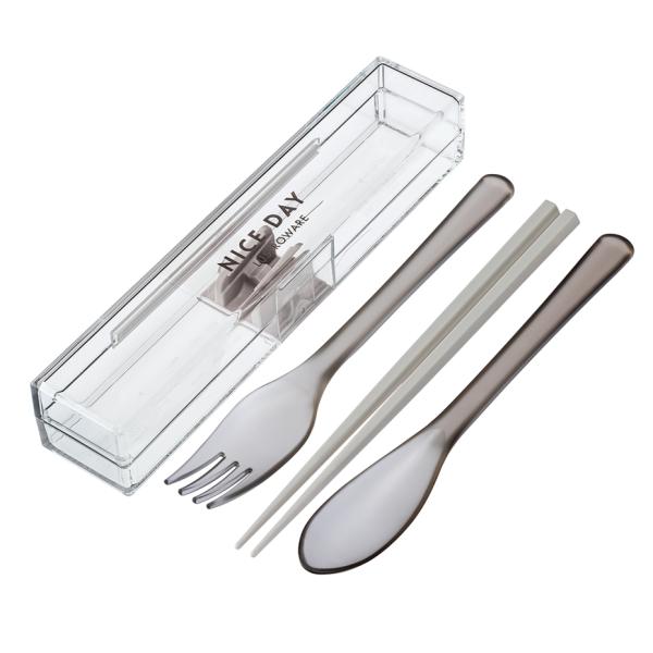 【衝撃に強く、落としても割れにくい樹脂製です。】【カチャカチャ音を防止するユニットホルダー付です。】【一体式でお手入れが簡単です。※食洗機対応です。】