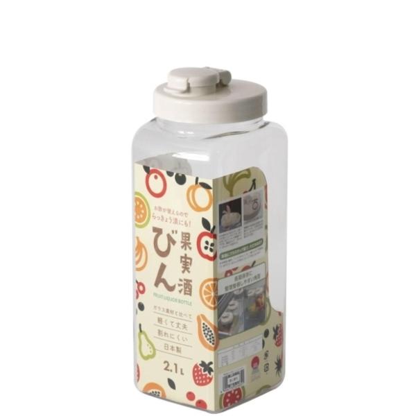 【軽量で、衝撃にも強いプラスチック製です。】【ロック機能付きの注ぎ口蓋でそのまま注げて便利です。】【発酵時のガスが自動で外へ排出されるガス抜き弁。】