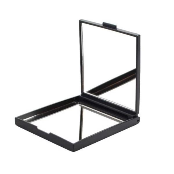 外出先から使いやすいコンパクトサイズ