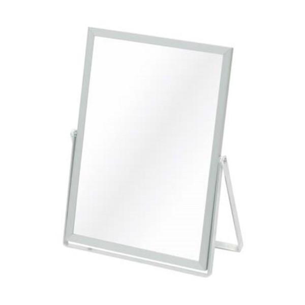 シックなデザインのミラーです。