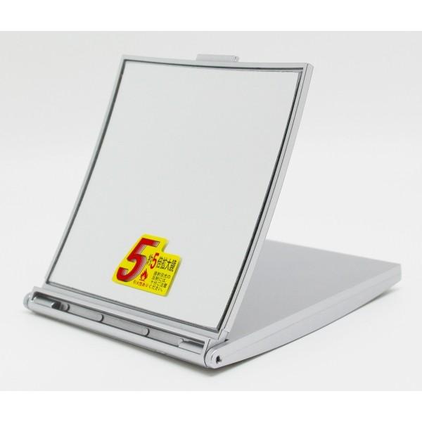 アイメイクや視力の弱い方に便利です。