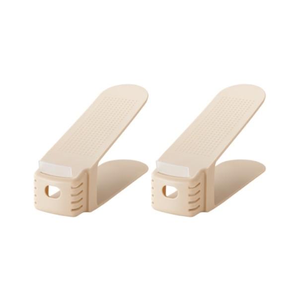 商品ページに表示されている送料ですが、まとめ買い、別な商品との買い合わせの場合でも、追加送料がかかることはございません。●パンプスやハイヒールなど細身の靴用。●通気性がよく片手でも取り出しやすい引き出し穴付き。●EVA樹脂ストッパー付きで靴...