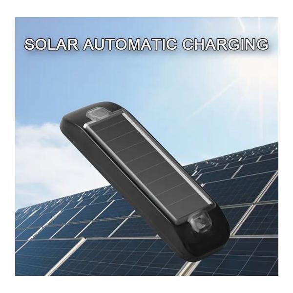 高輝度COB LED使用のテールライトです自転車のシートポストなどに両面テープで取付できますソーラー充電なので日中に充電し、暗くなると点滅しますオンオフスイッチはありません防水加工ではありません