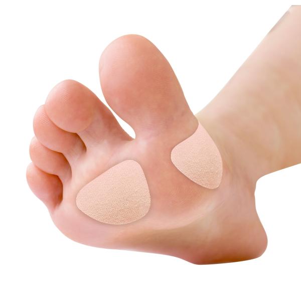 貼るだけで硬い底マメをケア！底マメの原因「摩擦」から足裏をガード！何度ケアしてもすぐに硬くなってしまう足裏。歩行時の足裏への摩擦が次第に皮膚を硬化させ、マメを作ってしまう大きな原因の1つとなります。このテープは摩擦から足裏をガードし、足裏を...