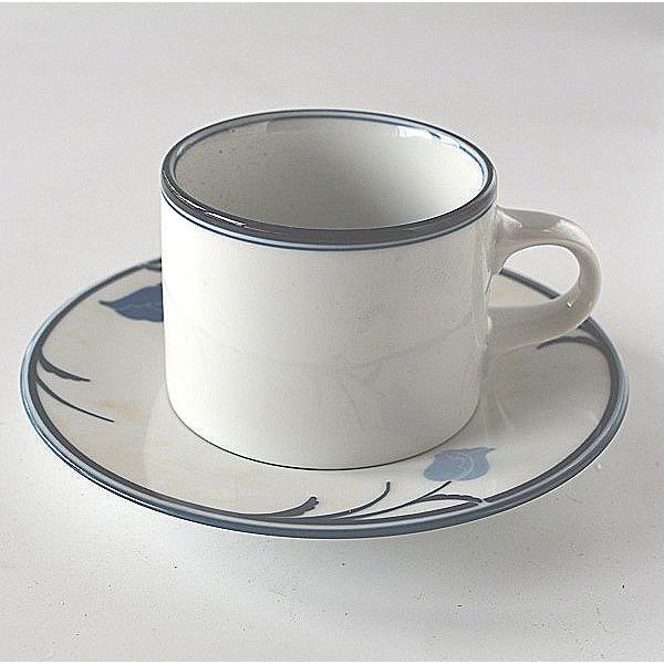 カップ 約φ8×H6.5cmソーサー 約φ16×H2cm容量すりきり約230cc陶磁器国産電子レンジ・食洗機OKカップは別ブランド銘が入っておりますが同じ製造元で他会社にOEMで供給されていたものでまったく同じに作られています。