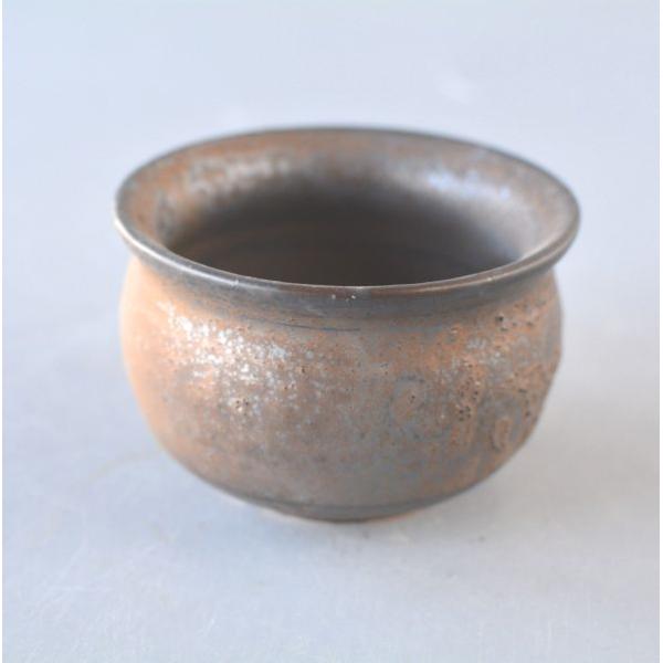 φ8.8　高さ5.5ｃｍ　○電子レンジ使用不可、食洗機OK　　　手作り品につき色むらがあります。