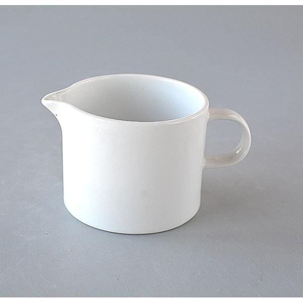 ○8.8×H7ｃｍ○容量すりきり250ｃｃ○磁器○国産品○電子レンジ・食洗器OK