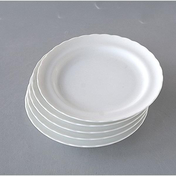 サイズ○φ17.8×H2ｃｍ○磁器○国産品 ○食洗機・電子レンジOK