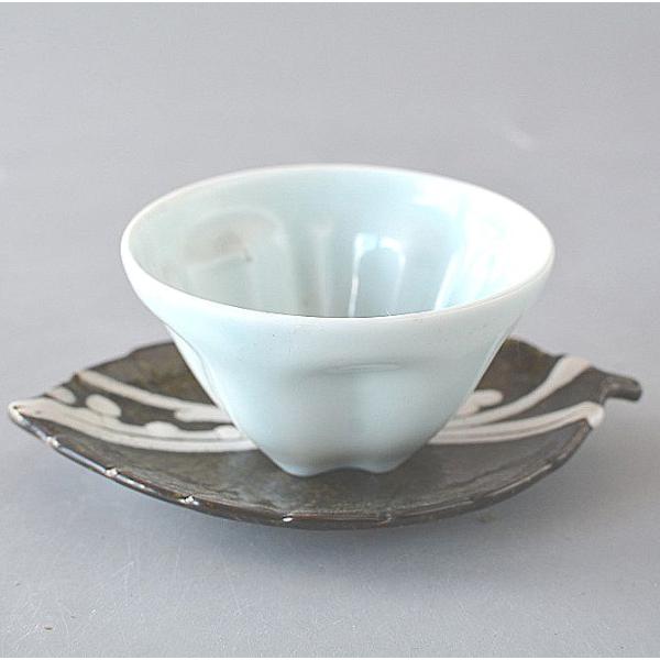 約φ9×H5cm容量すりきり約100cc茶托　14×9.5ｃｍ（磁器製）国産　電子レンジ・食洗器OK　