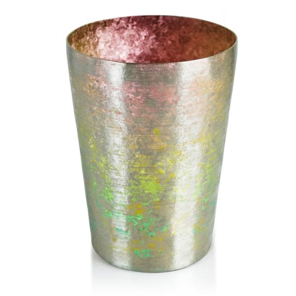 飲み物を美味しくまろやかに演出する贅沢なオール純チタン製カップ二重構造でホットもアイスも楽しめて、驚くほど軽量なのに丈夫シーンを選ばずお使いいただけますコンパクトなフォルムきめ細やかな泡でビールもおいしくいただけますTAIKOの漢字読みであ...