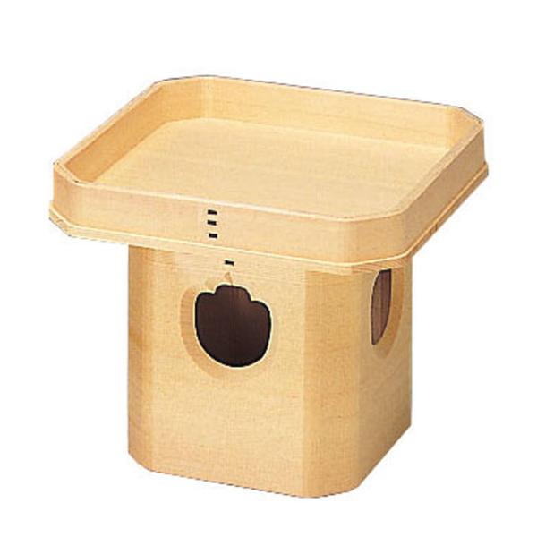 国産の桧を使用した三宝（三方）サイズ：約27.9×27.9×高さ22cm素材：ヒノキ塗装：無塗装製造：日本製三方（三宝）は、折敷（おしき）と呼ばれるお盆の下に胴（台）がついた形をしており、その胴に三方向の穴があいていることから三方・三宝（さ...