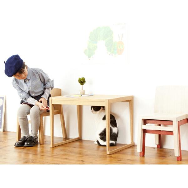 Monica Kids モニカキッズテーブル天然木オーク材自然塗料、ワックス使用！4台までスタッキングが可能【外寸】W590×D400×H420(mm) 【商品重量】5kg【材質】天然木オーク材・自然派塗料を採用・F☆☆☆☆取得・食品衛生試...