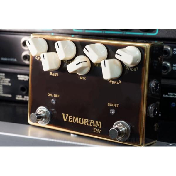- VEMURAM DJ1 -シカゴ出身、マイルス・デイビスやスティングなど名だたるスーパーミュージシャン達と長きに渡り共演し、現在はローリング・ストーンズのベーシストとして活躍しているダリル・ジョーンズ氏(Darry Jones)とのコラ...