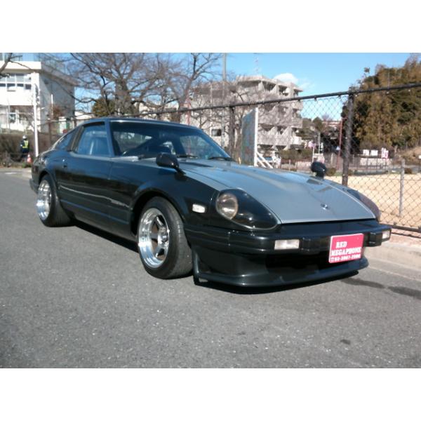 〈支払総額 表示車両DDD〉2.8 280Z/日産/フェアレディZS.53(1978)年/走行距離不明もしくは改ざん車◆装備パワーステアリング/ETC/エアコン/CD◆外装純正 15インチアルミ/ローダウン/エアロパーツ◆内装◆車歴禁煙車携...