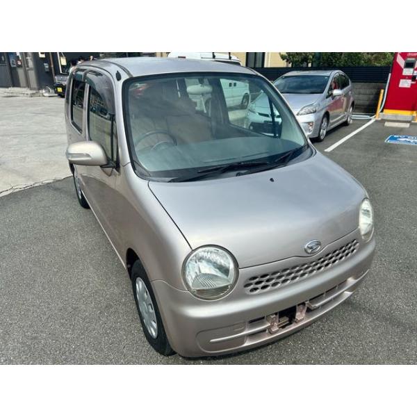 〈支払総額 表示車両AAA〉VS/ダイハツ/ムーヴラテ/マニュアルエアコン パワステ 盗難防止H.19(2007)年/14,000km◆装備パワーステアリング/パワーウインドウ/エアコン/エアバッグ/集中ドアロック/盗難防止装置/キーレス/...