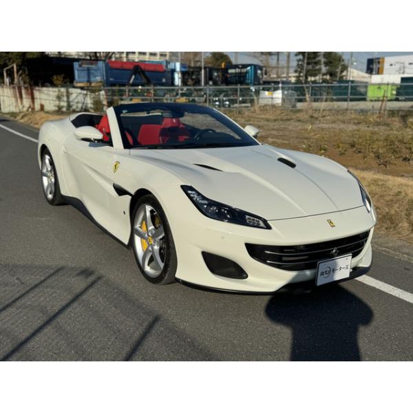 〈支払総額 表示車両EEE〉フェラーリ/ポルトフィーノ/車検付R.1(2019)年/16,300km◆装備パワーステアリング/パワーウインドウ/ナビ/ETC/エアコン/ABS/エアバッグ/横滑り防止装置/集中ドアロック/バックカメラ/盗難防...
