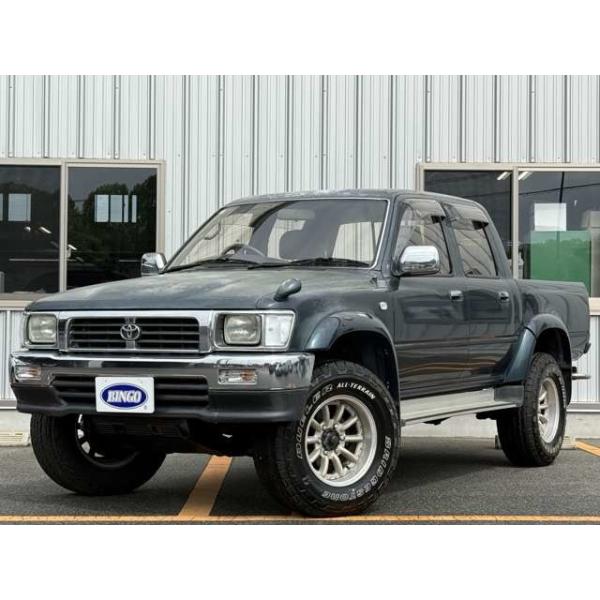 〈支払総額 表示車両CCC〉2.4 SSR-X ダブルキャブ ロング ワイド ディーゼル 4WD/トヨタ/ハイラックス/タイヤ4本 25年9分山H.8(1996)年/284,000km/保証付き◆装備パワーステアリング/パワーウインドウ◆外...