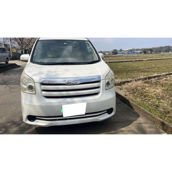 〈支払総額 表示車両AAA〉2.0 X Lセレクション/トヨタ/ノア/ナビ バックカメラ パワースライドドアH.20(2008)年/203,600km◆装備パワーステアリング/パワーウインドウ/エアコン/ABS/集中ドアロック◆外装電動スラ...