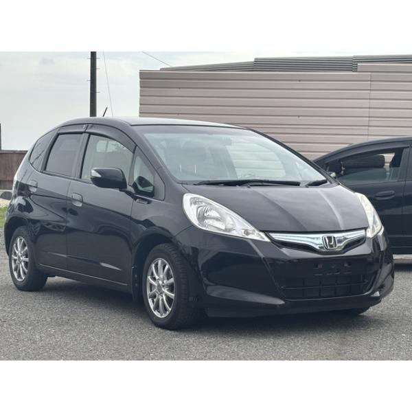 〈支払総額 表示車両AAA〉1.3 10th アニバーサリー/ホンダ/フィットハイブリッド/ドライブレコーダー、ETC付H.24(2012)年/80,000km/保証付き◆装備パワーステアリング/パワーウインドウ/ETC/エアコン/ABS/...