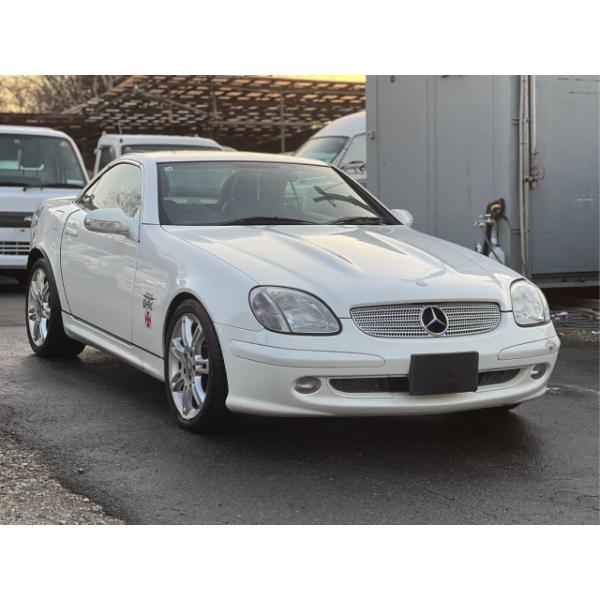 〈支払総額 表示車両AAA〉SLK230 コンプレッサー/メルセデス・ベンツ/SLKクラス/★★下取り強化中★★H.16(2004)年/47,500km◆装備パワーステアリング/カセット/パワーウインドウ/エアコン/ABS/エアバッグ/横滑...