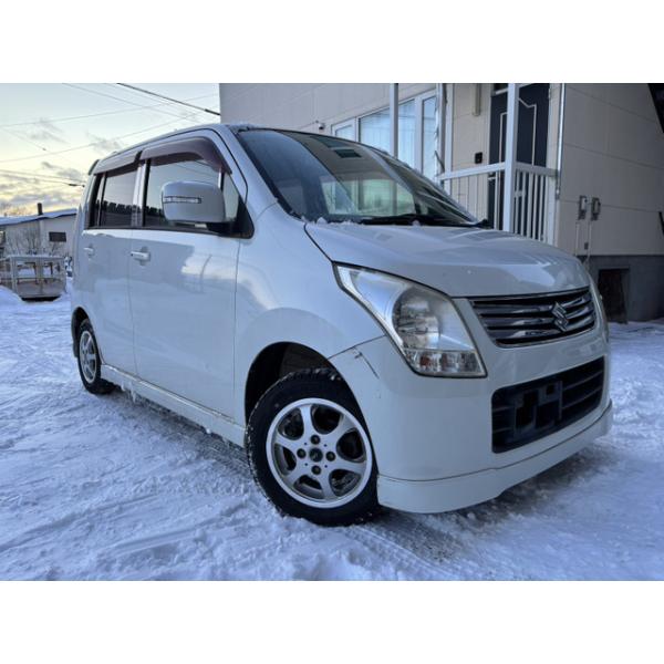 〈支払総額 表示車両AAA〉リミテッド/スズキ/ワゴンRH.23(2011)年/99,296km◆装備パワーステアリング/パワーウインドウ/エアコン/テレビ(地デジ)/ABS/エアバッグ/スマートキー◆外装◆内装◆車歴携帯版、スマホ版では全...