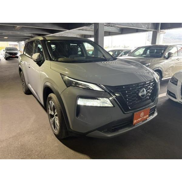 〈支払総額 表示車両CCC〉1.5 X e-4ORCE 4WD/日産/エクストレイル/禁煙車 純正12.3インチナビ フルセグR.5(2023)年/69,000km◆装備パワーステアリング/パワーウインドウ/ナビ/ETC/ダブルエアコン/テ...