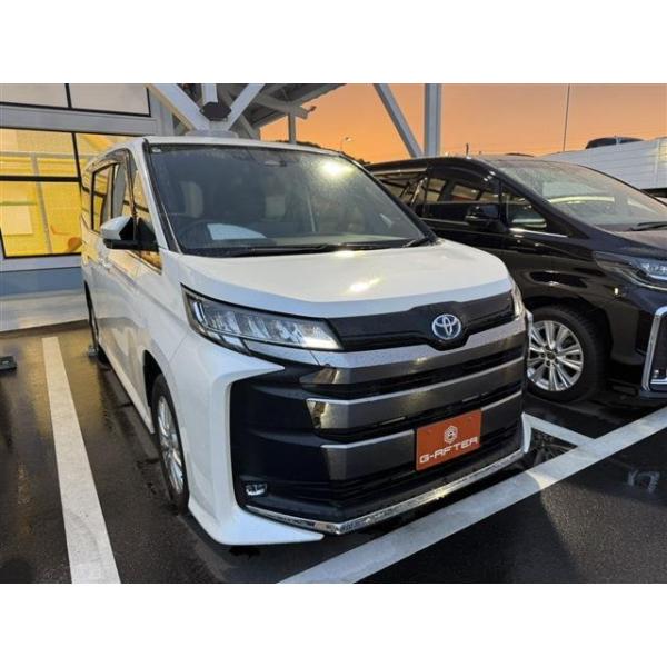 〈支払総額 表示車両CCC〉1.8 ハイブリッド S-Z E-Four 4WD/トヨタ/ノア/禁煙車 純正10.5インチDA フルセグR.4(2022)年/90,000km◆装備パワーステアリング/パワーウインドウ/ナビ/ETC/ダブルエア...