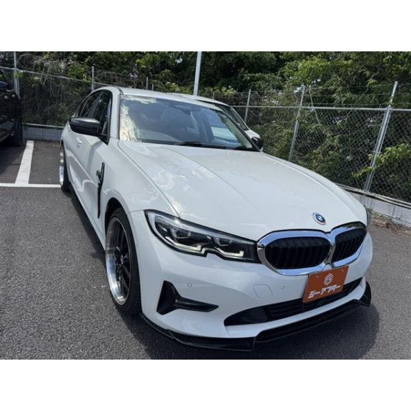 〈支払総額 表示車両CCC〉320i/BMW/3シリーズセダン/禁煙車 純正8.8インチナビ バックカメラH.31(2019)年/36,000km◆装備パワーステアリング/パワーウインドウ/ナビ/ETC/ダブルエアコン/ABS/4エアバッグ...
