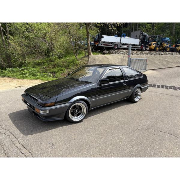 〈支払総額 表示車両DDD〉1.6 GT アペックス/トヨタ/スプリンタートレノS.61(1986)年/123,000km◆装備パワーステアリング/パワーウインドウ/エアコン◆外装純正 アルミ◆内装◆車歴携帯版、スマホ版では全情報を見る事が...
